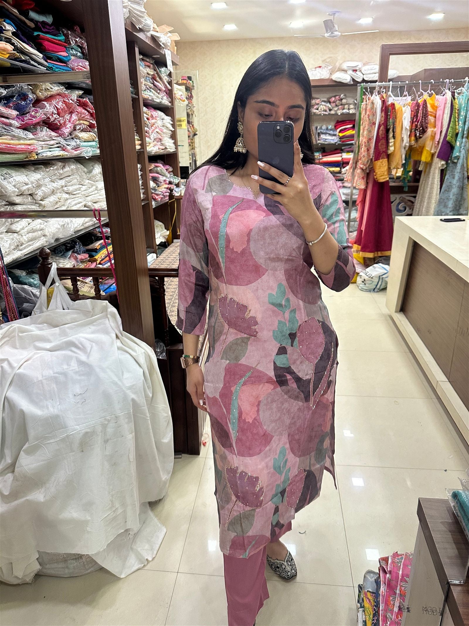 Suits Sets – Page 10 – Vijay Laxmi